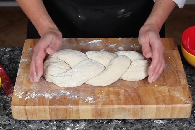 How to Make Breadcrumbs Video - Great British Chefs