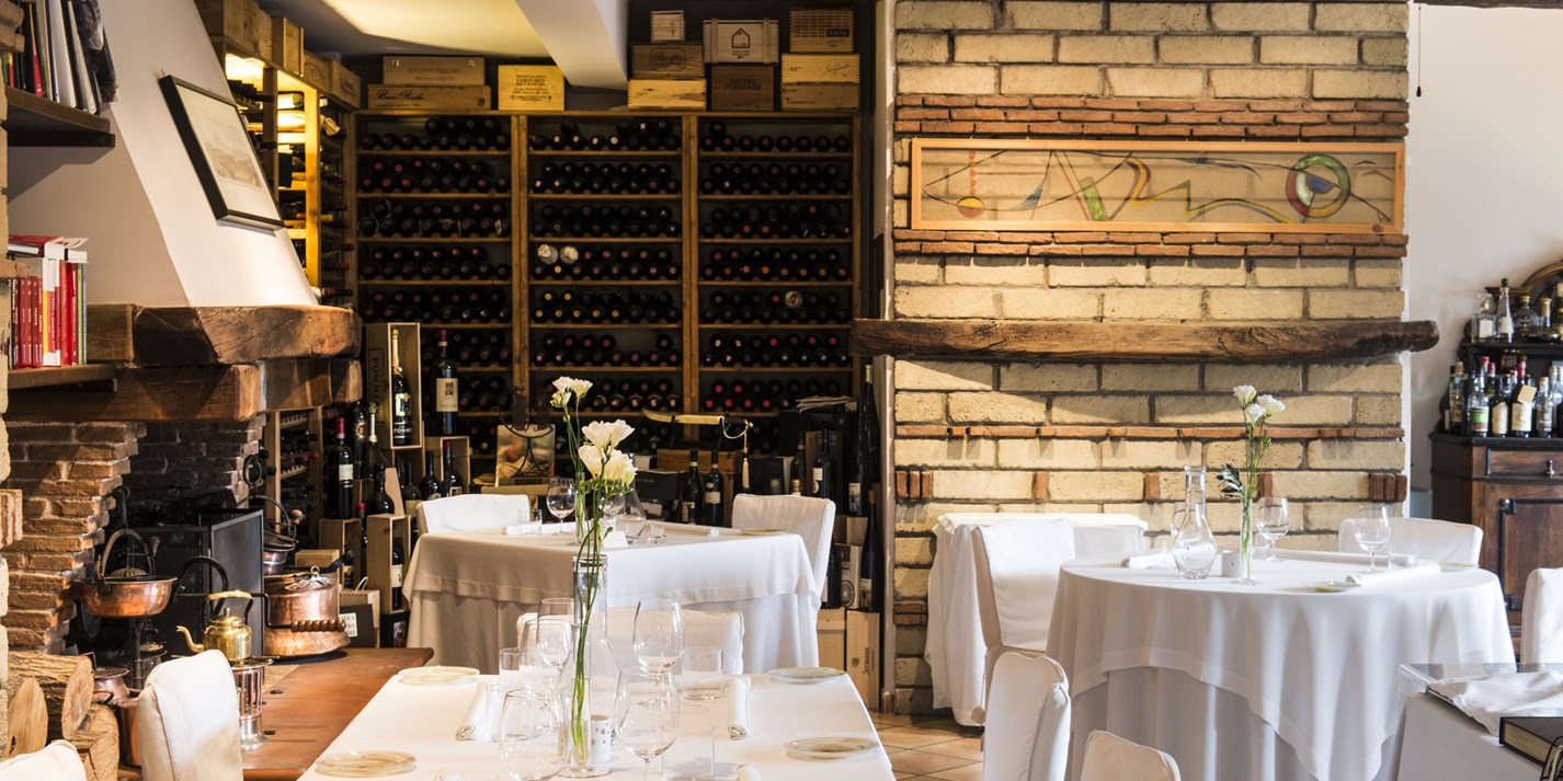 Taverna Estia Restaurant - Great Italian Chefs