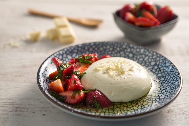 White Chocolate Panna Cotta with Honeycomb Recipe - Great British Chefs