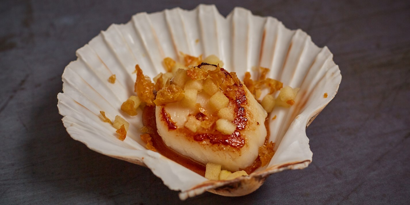 Scallop, Caramelised Apple and Chicken Skin Canapé Recipe - Great ...